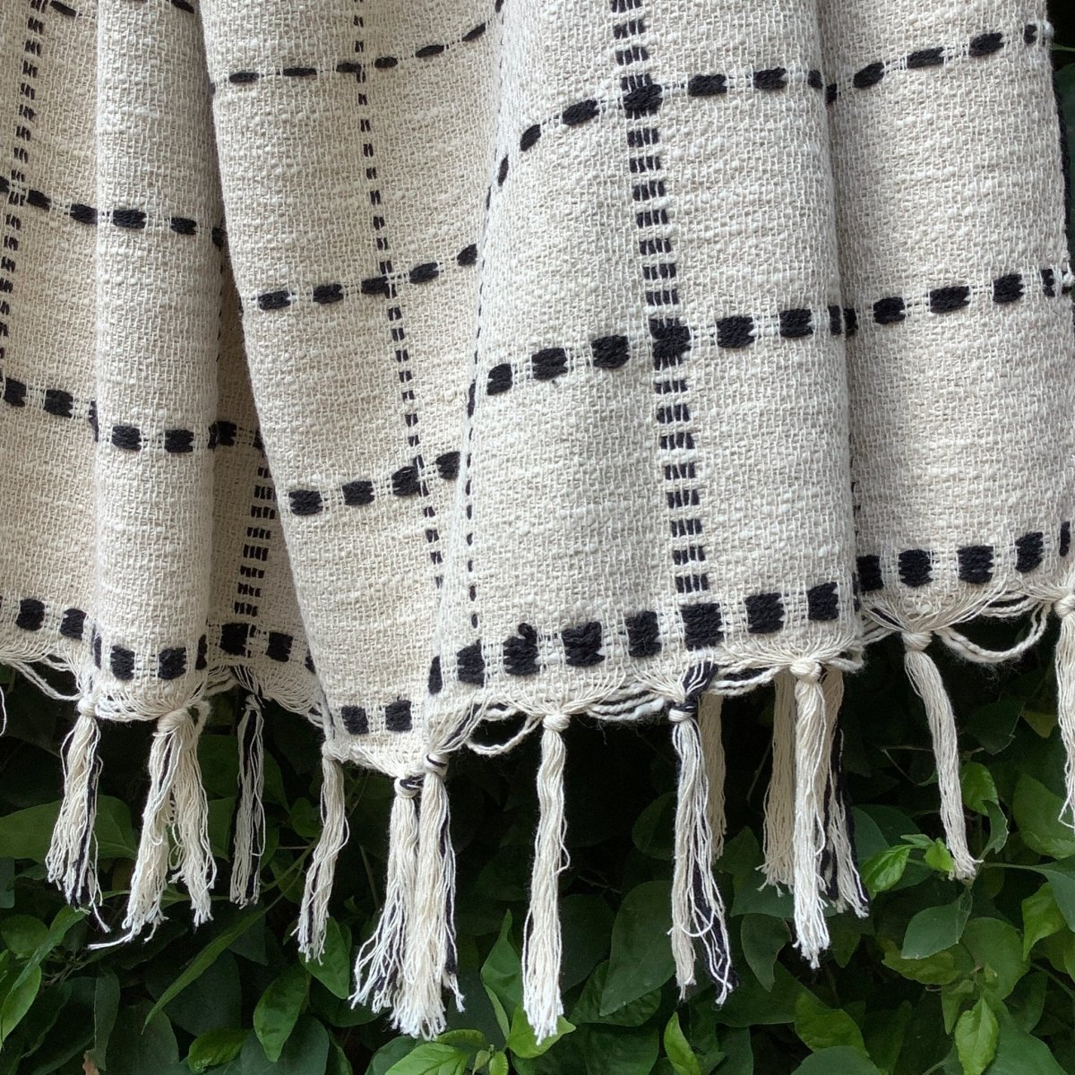 English Cottage Cotton Throw | Buy Premium Throws Online in India ...